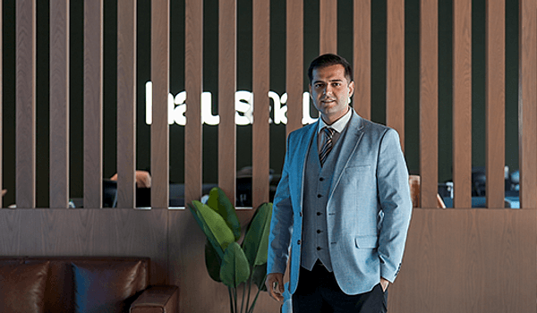 Amir Zandi | Senior Dubai Marina Consultant | haus & haus